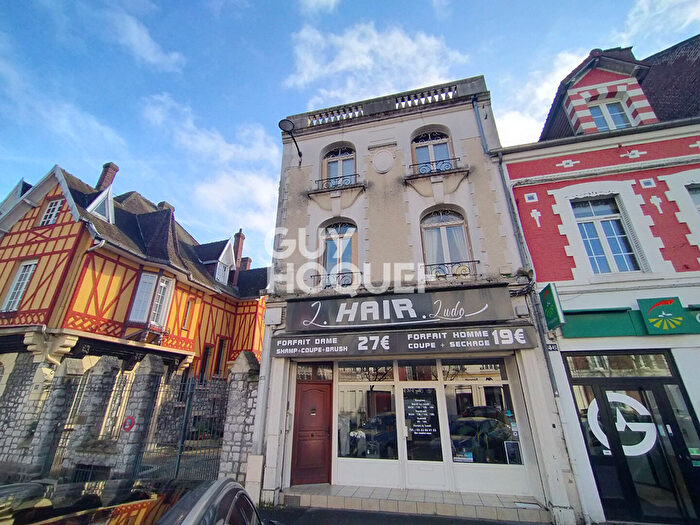Maison 7 pièces à Péronne, à vendre