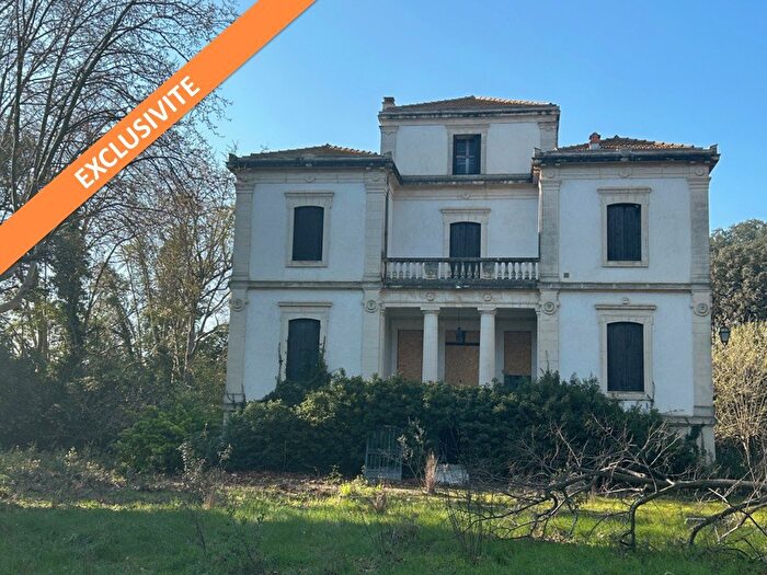 Maison 12 pièces à vendre - Saint-Nazaire-de-Pézan