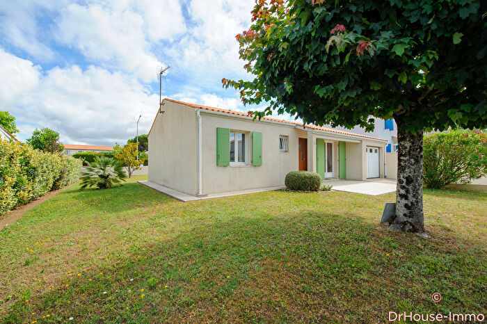 Vaux-sur-Mer : Maison 4 pièces à vendre