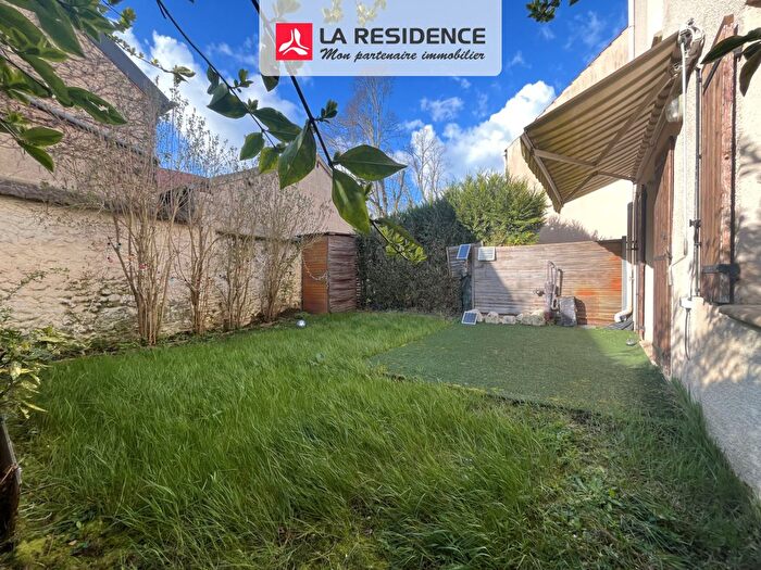 Appartement à louer - Saint-Germain-de-la-Grange - 3 pièces - 1 chambre