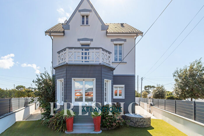 Saint-Michel-Chef-Chef : Maison 10 pièces à vendre