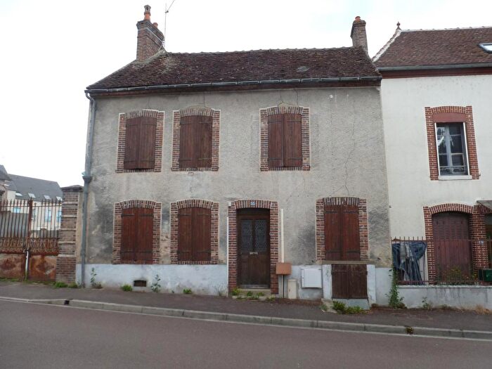 Maison à vendre - Villevallier - 4 pièces - 2 chambres