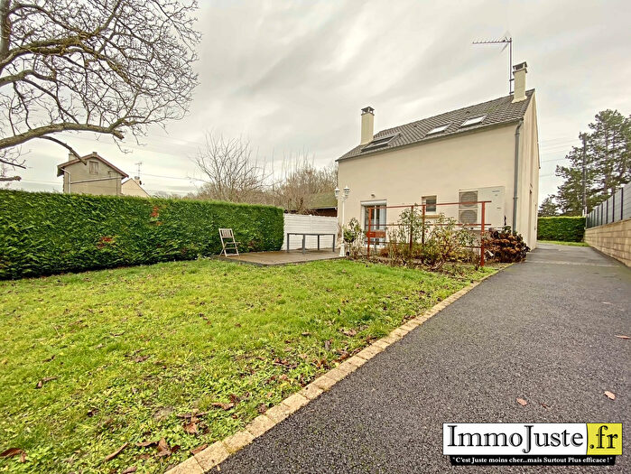 Maison à vendre - Les Essarts-le-Roi - 4 pièces - 3 chambres