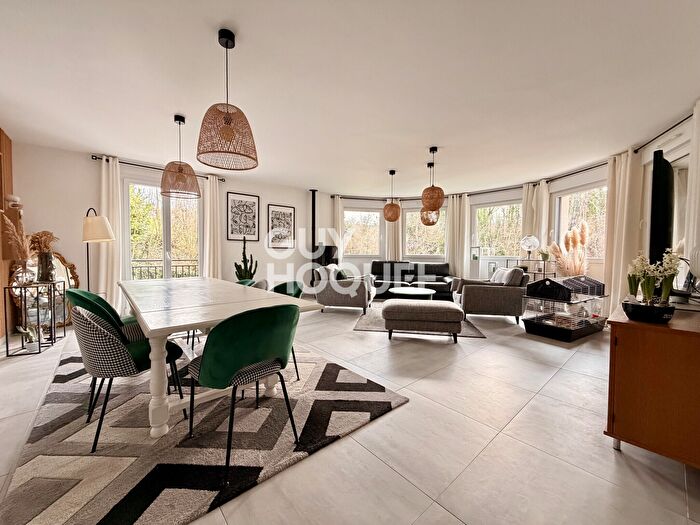 Maison 10 pièces à Villers-Allerand, à vendre