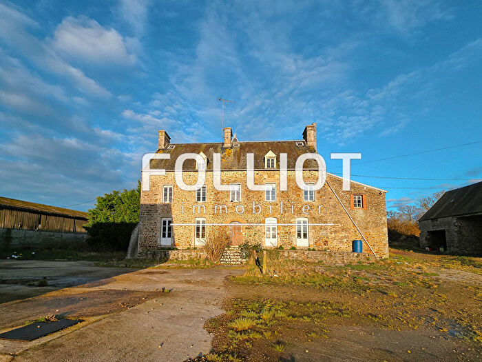 Maison à vendre - Saint-Sauveur-de-Pierrepont - 8 pièces - 6 chambres