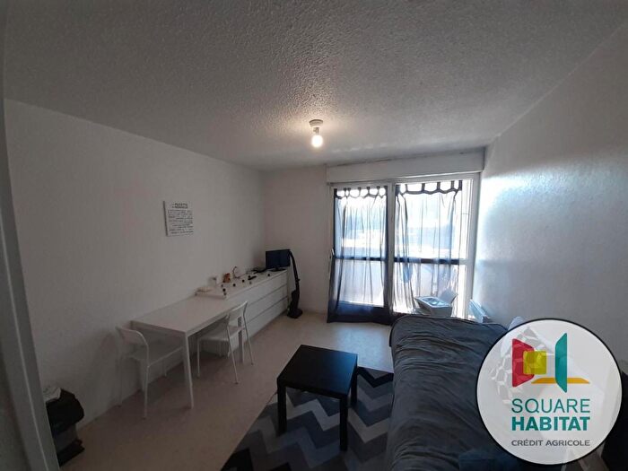 Appartement à louer - Clermont-Ferrand, Saint-Jacques - 1 pièce