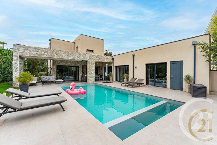 Maison à vendre - Brindas - 7 pièces - 6 chambres