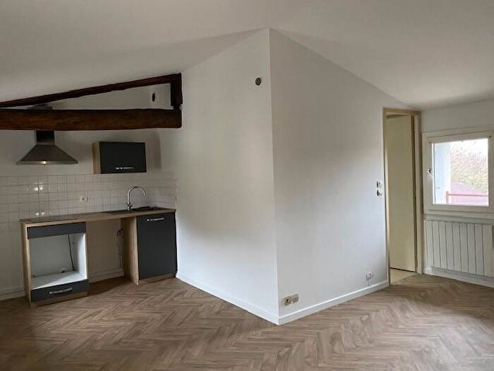 Appartement à louer - Malleval - 3 pièces - 2 chambres