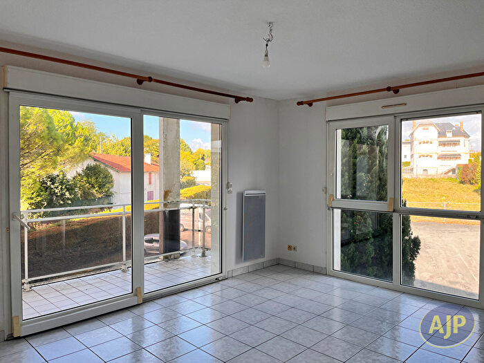 Appartement 2 pièces à louer à Saintes, Bellevue, La Grange, Les Boiffiers