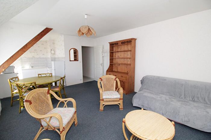 Appartement à louer - Saint-Nazaire, Centre-ville, Ville-Port, Petit Maroc - 2 pièces - 1 chambre