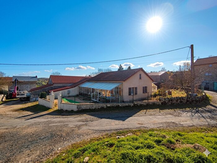 Maison à vendre - Saugues - 3 pièces - 2 chambres