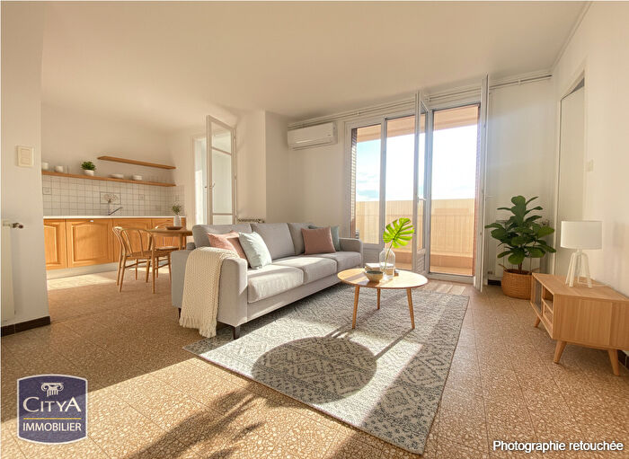 Nîmes, collines - Appartement 4 pièces à vendre