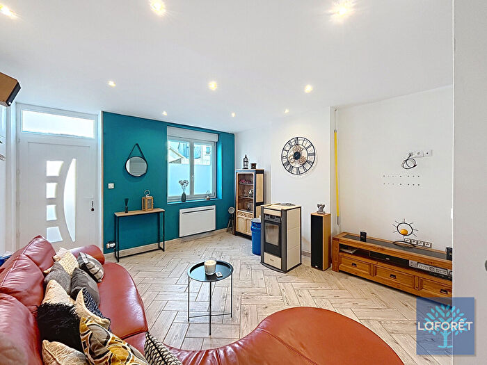 Maison à vendre - Wavrechain-sous-Denain - 4 pièces - 2 chambres