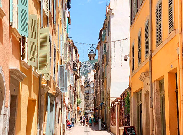 Toulon, Centre-ville - Appartement 4 pièces à vendre