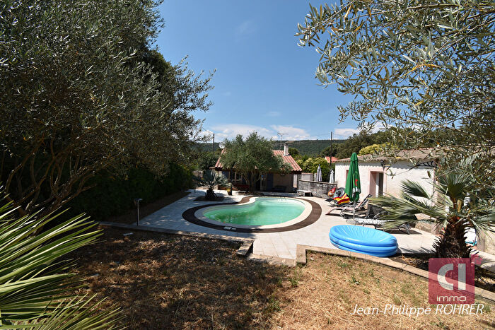 Maison 6 pièces à Sainte-Anastasie-sur-Issole, à vendre