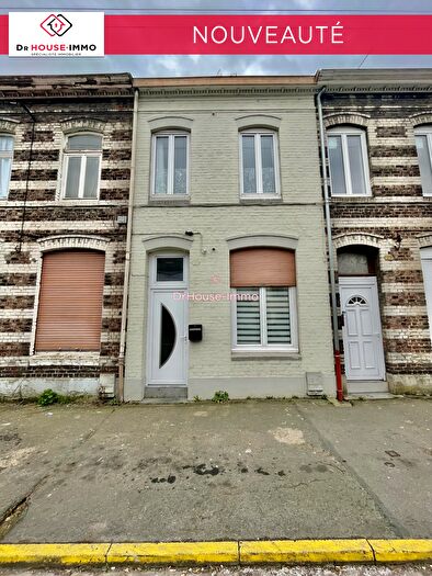 Maison à vendre - Quiévrechain - 7 pièces - 4 chambres