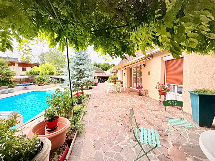 Joigny - Maison 10 pièces à vendre