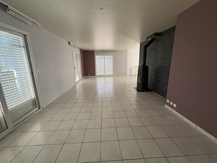 Maison 4 pièces à Montaigu, à louer