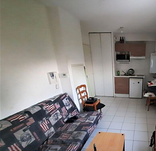 Appartement à vendre - Saint-Nazaire, Ouest - 1 pièce