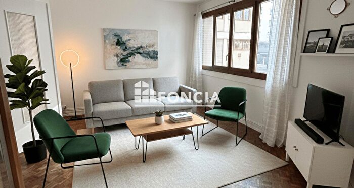 Appartement à vendre - Marseille e , Baille - 1 pièce