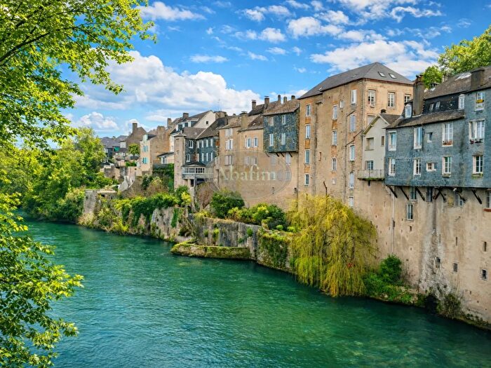 Maison à vendre - Oloron-Sainte-Marie - 4 pièces - 3 chambres