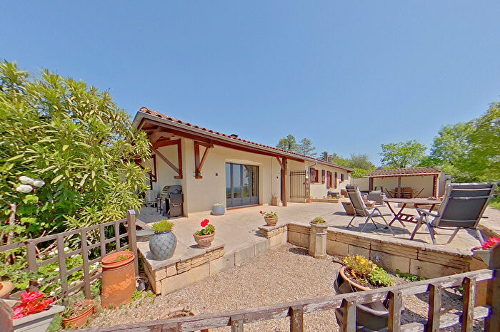 Maison 5 pièces à vendre à Puylaroque