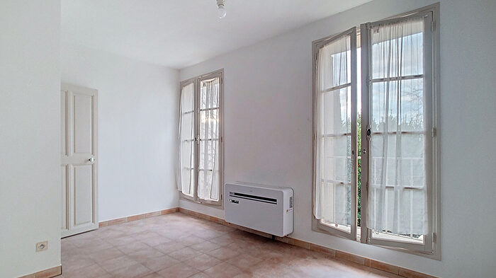 Appartement à louer - Carpentras - 3 pièces - 2 chambres