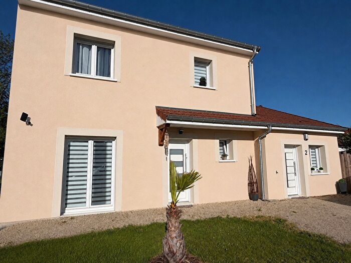 Valcourt : Maison 7 pièces à vendre