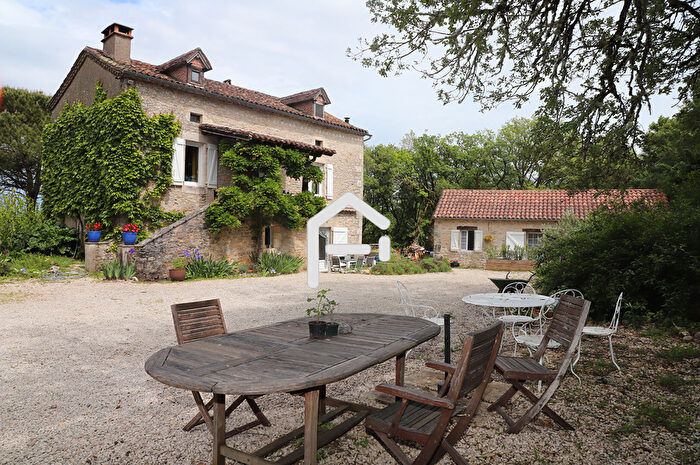 Maison à vendre - Saint-Cirq-Lapopie - 15 pièces - 7 chambres