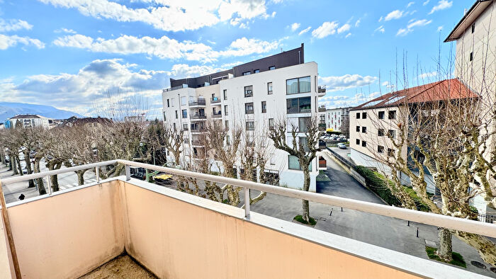 Appartement à vendre - Annecy, Parc des Sports, Fier - 3 pièces - 2 chambres