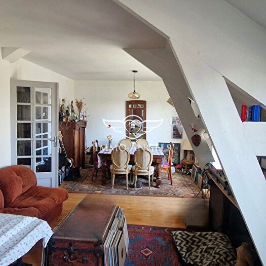 Garches, Centre-ville, Mairie - Appartement 5 pièces à vendre