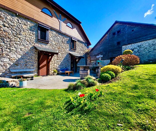 Maison 10 pièces à Thollon-les-Mémises, à vendre