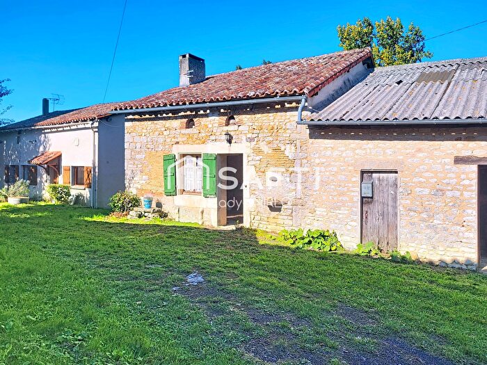 Maison à vendre - Le Bouchage - 3 pièces - 2 chambres