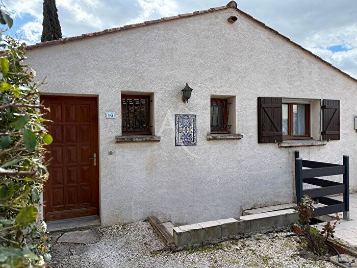 Maison 4 pièces à Pomas, à louer