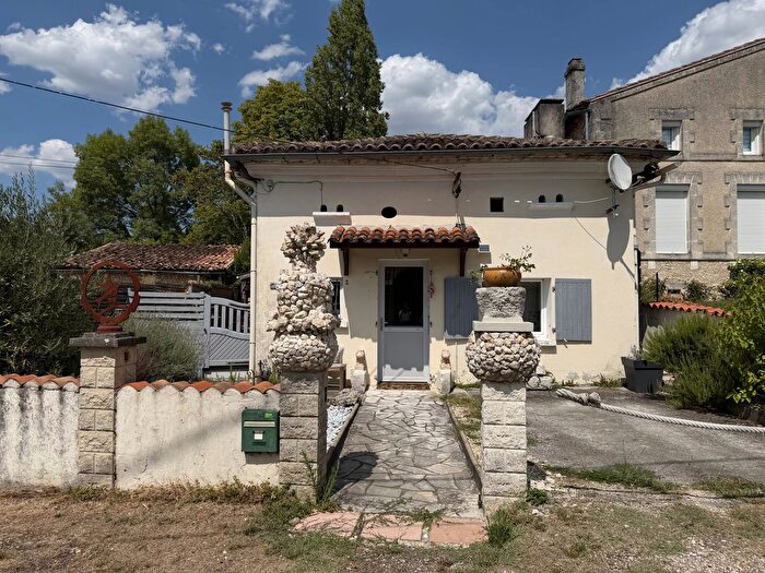 Maison 4 pièces à vendre à Chalais