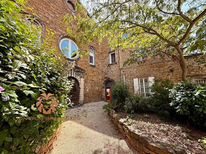 Fontaines-sur-Saône - Appartement 2 pièces à louer