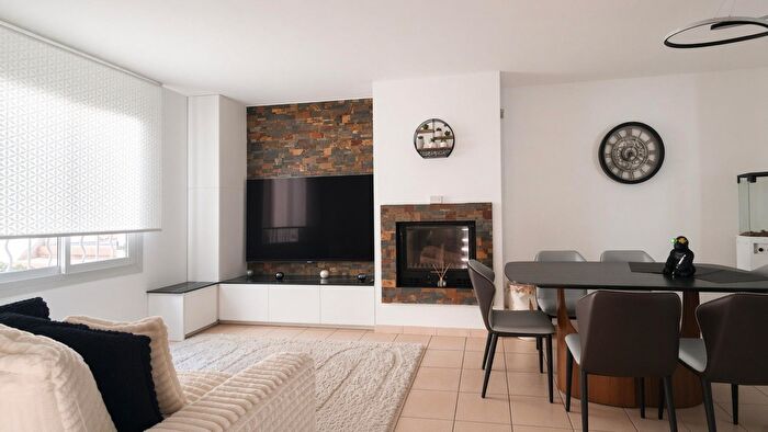 Maison 4 pièces à vendre à Sainte-Maxime, Centre-ville, Pléiades