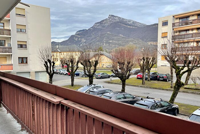 Appartement à vendre - Bassens - 4 pièces - 3 chambres