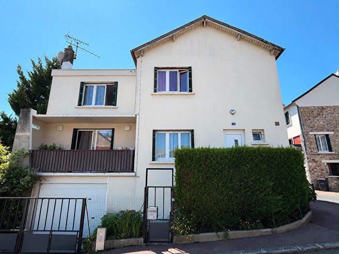 Maison 5 pièces à vendre - La Queue-en-Brie