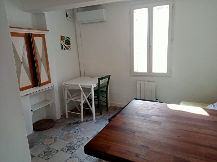 Maison à vendre - Carpentras, Coeur de Ville - 2 pièces - 1 chambre