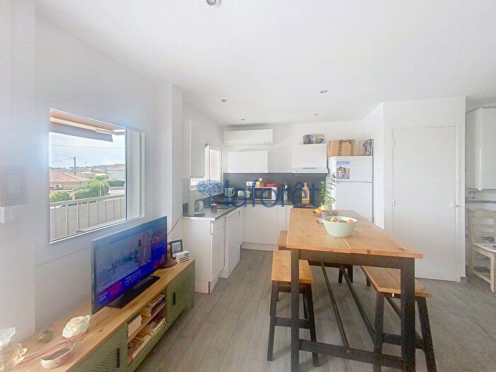 Centre Ville, Carqueiranne - Appartement 2 pièces à louer