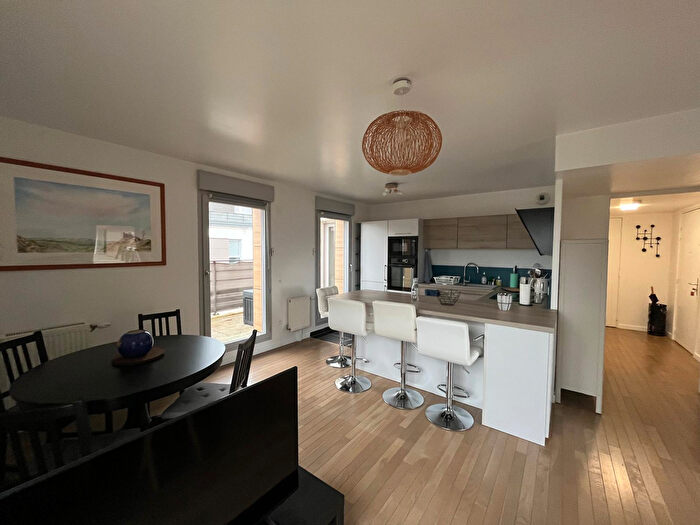 Appartement à louer - Bures-sur-Yvette - 4 pièces - 3 chambres