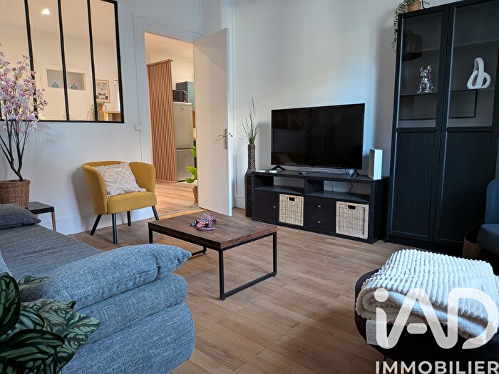 Appartement à louer - Grenoble, Berriat - 4 pièces - 3 chambres