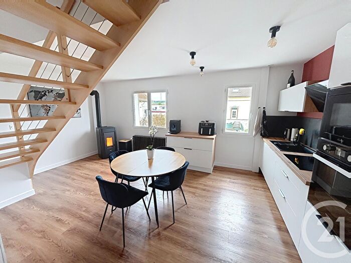 Appartement 5 pièces à louer à Auxerre, Saint-Gervais, Brazza