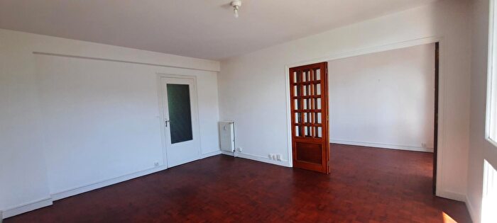 Appartement à louer - Quartiers Sud-Ouest, Bréquigny - 4 pièces - 2 chambres