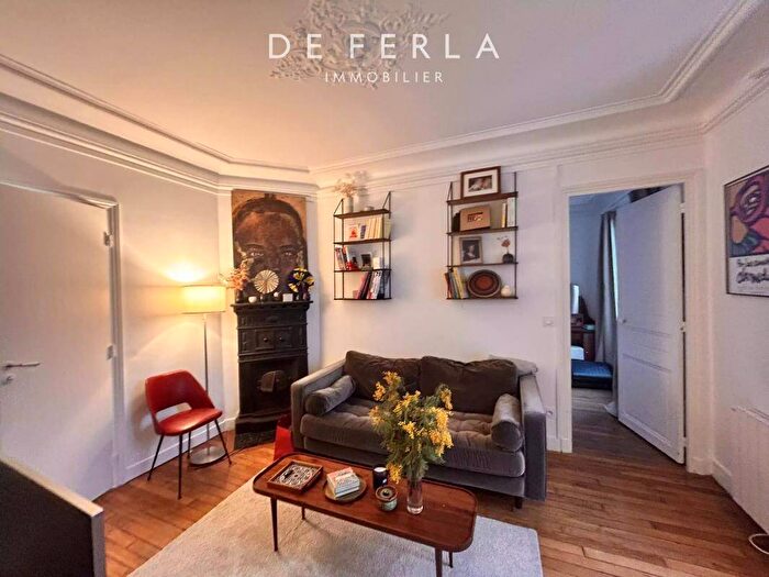 Appartement à louer - Pernety, Paris ème arrondissement - 2 pièces - 1 chambre