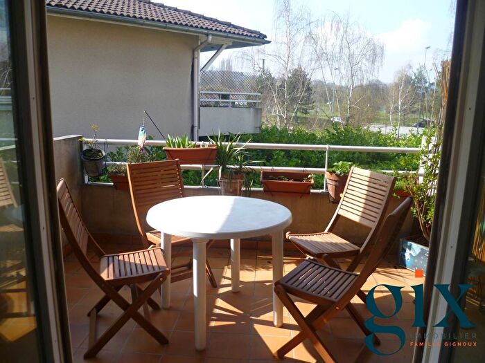 Appartement à louer - Brié-et-Angonnes - 3 pièces - 2 chambres