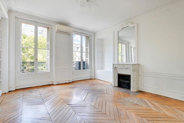 Appartement à vendre - Paris e , République, Saint-Ambroise - 4 pièces - 2 chambres