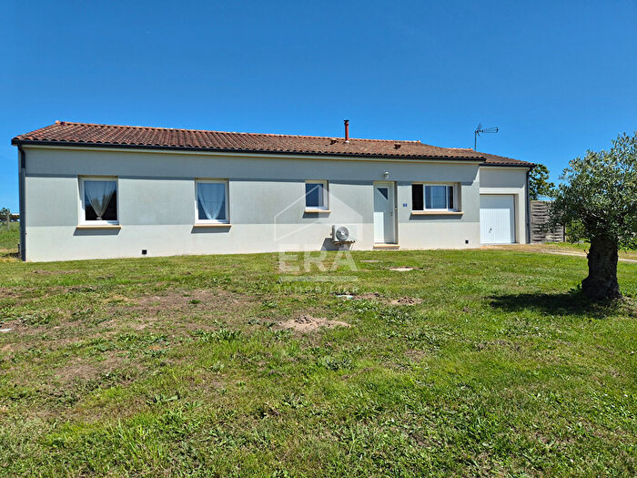 Saint-Aigulin : Maison 5 pièces à vendre