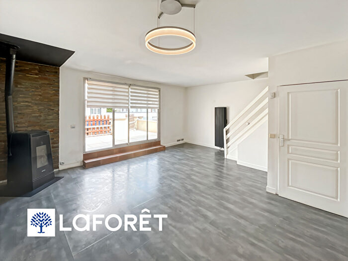 Appartement à vendre - Sainte-Geneviève-des-Bois, Georges Pitard - 4 pièces - 2 chambres